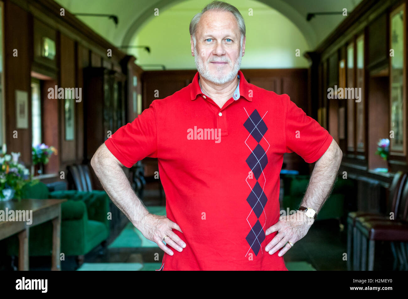 Operatic baritone Sergei Leiferkus in the Green Room of Glyndebourne ...