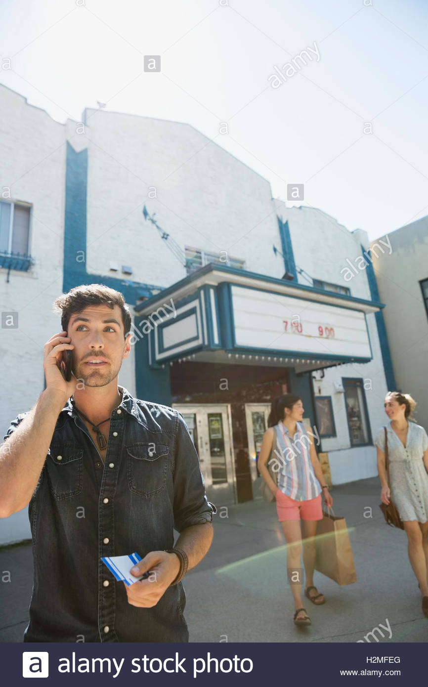 Man talking outside hi-res stock photography and images - Alamy