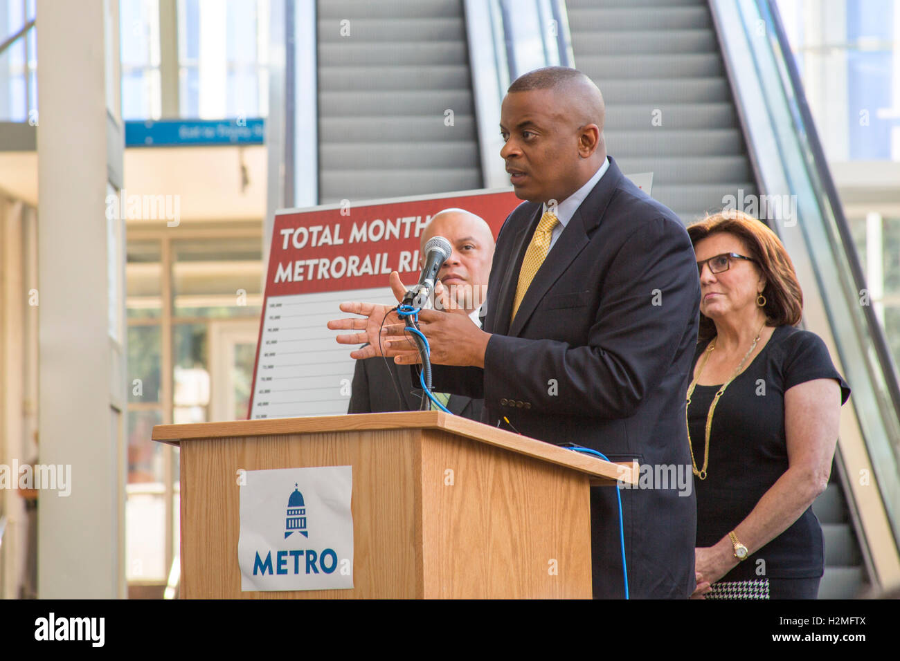 Secretary of Transportation, Anthony Foxx visits Austin, Texas to ...