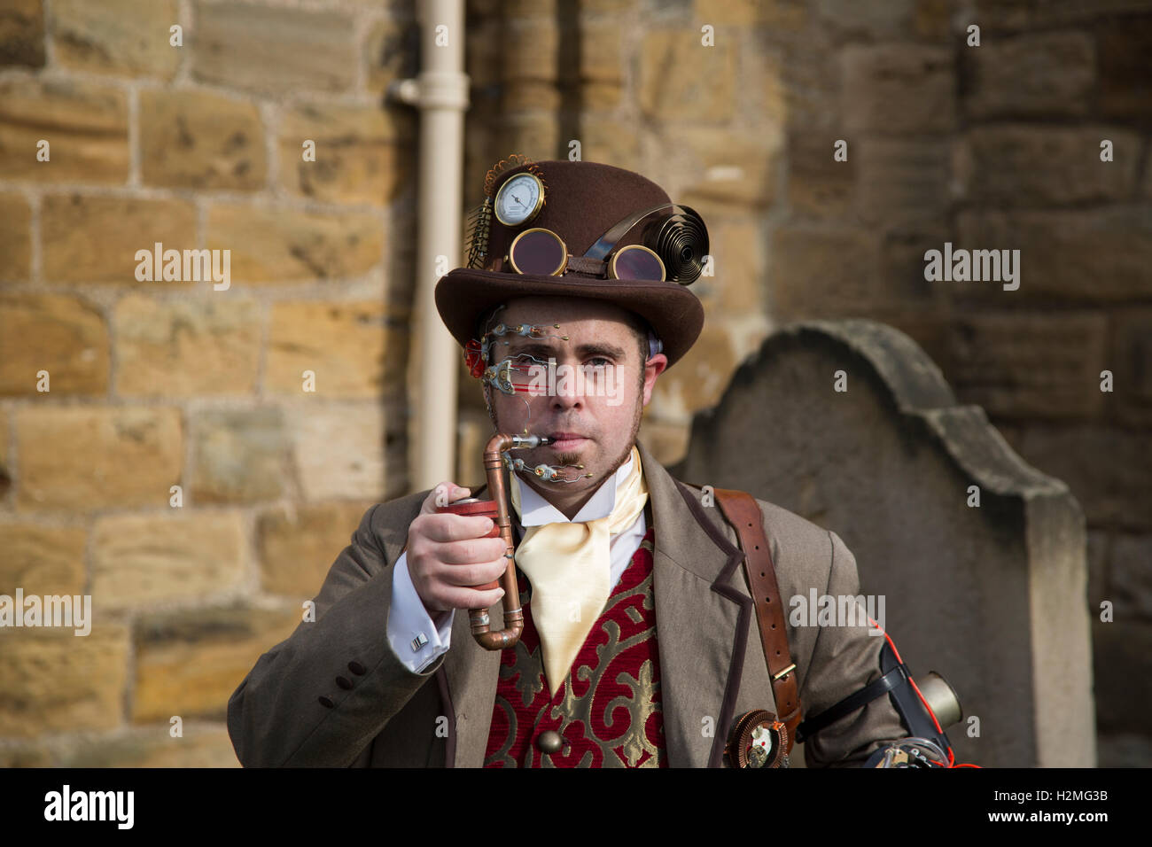 Steampunk man hi-res stock photography and images - Alamy