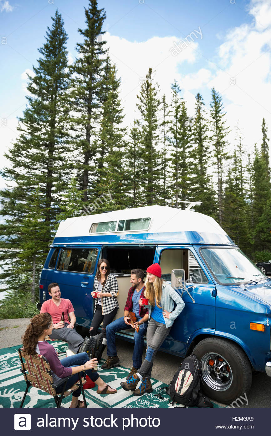 Van in woods hi-res stock photography and images - Alamy