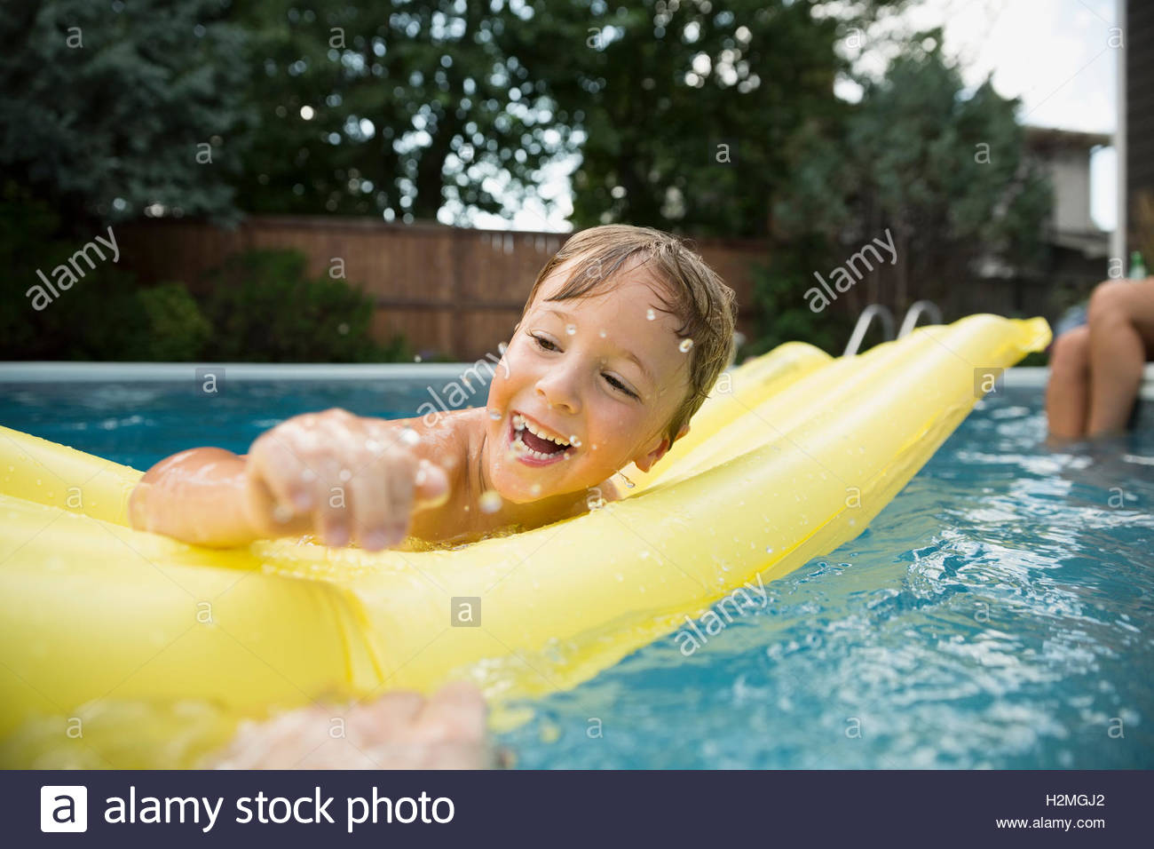 Inflatable raft hi-res stock photography and images - Alamy
