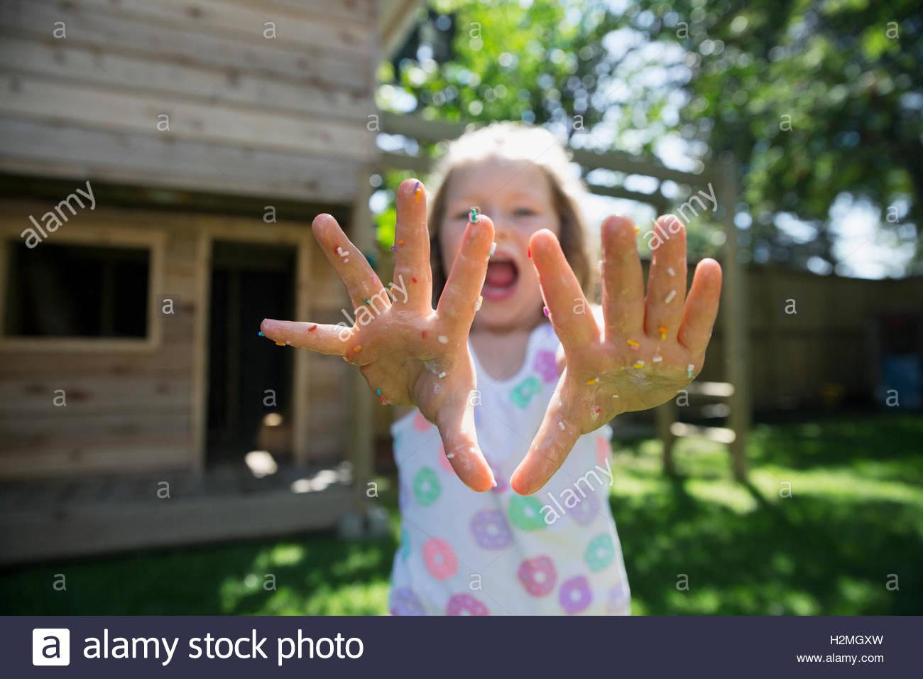Messy hands hi-res stock photography and images - Alamy