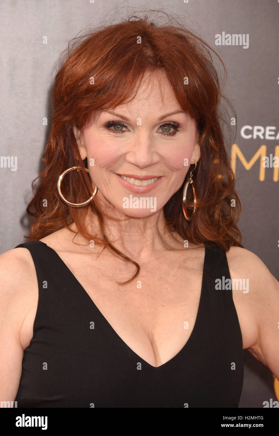 Marilu henner hi-res stock photography and images - Alamy