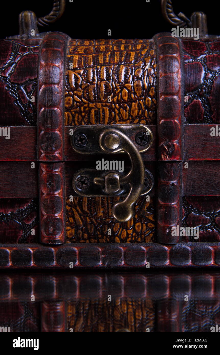 Treasure box table hi-res stock photography and images - Alamy