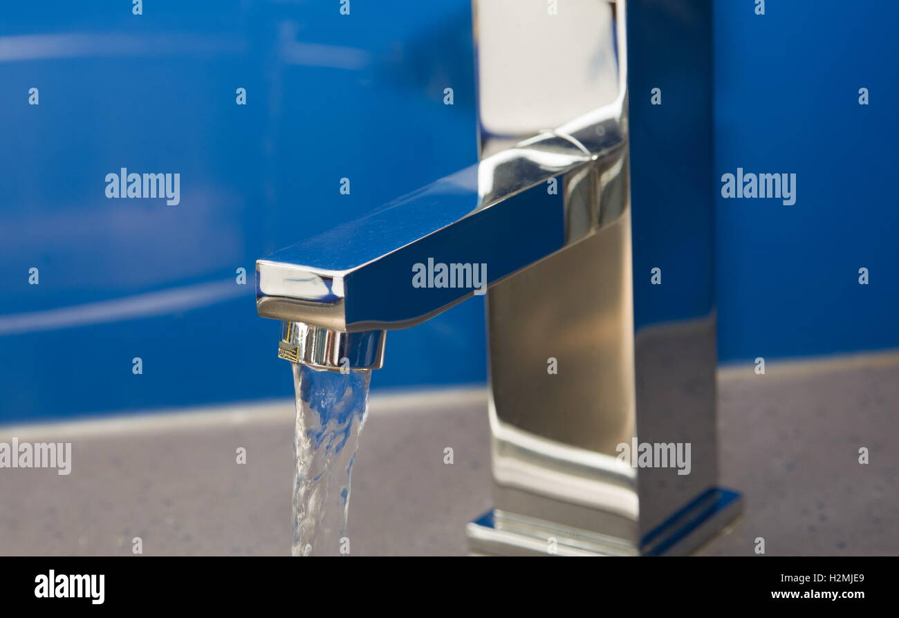 open water tap closeup Stock Photo - Alamy