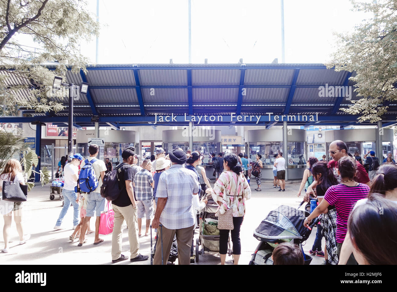 Toronto Ferry Terminal High Resolution Stock Photography and Images - Alamy