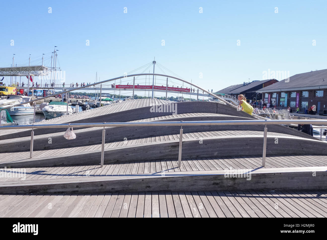 Toronto wavedecks hi-res stock photography and images - Alamy