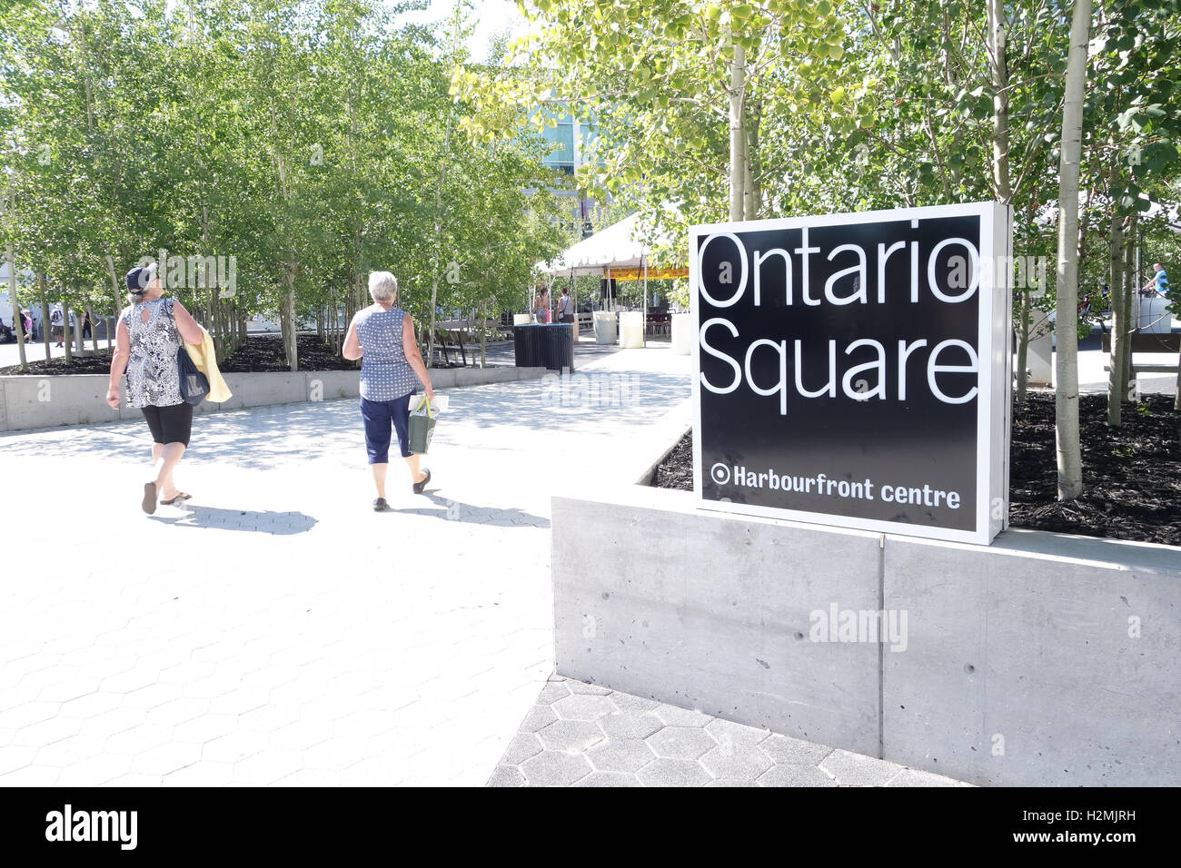Ontario square Toronto Stock Photo - Alamy