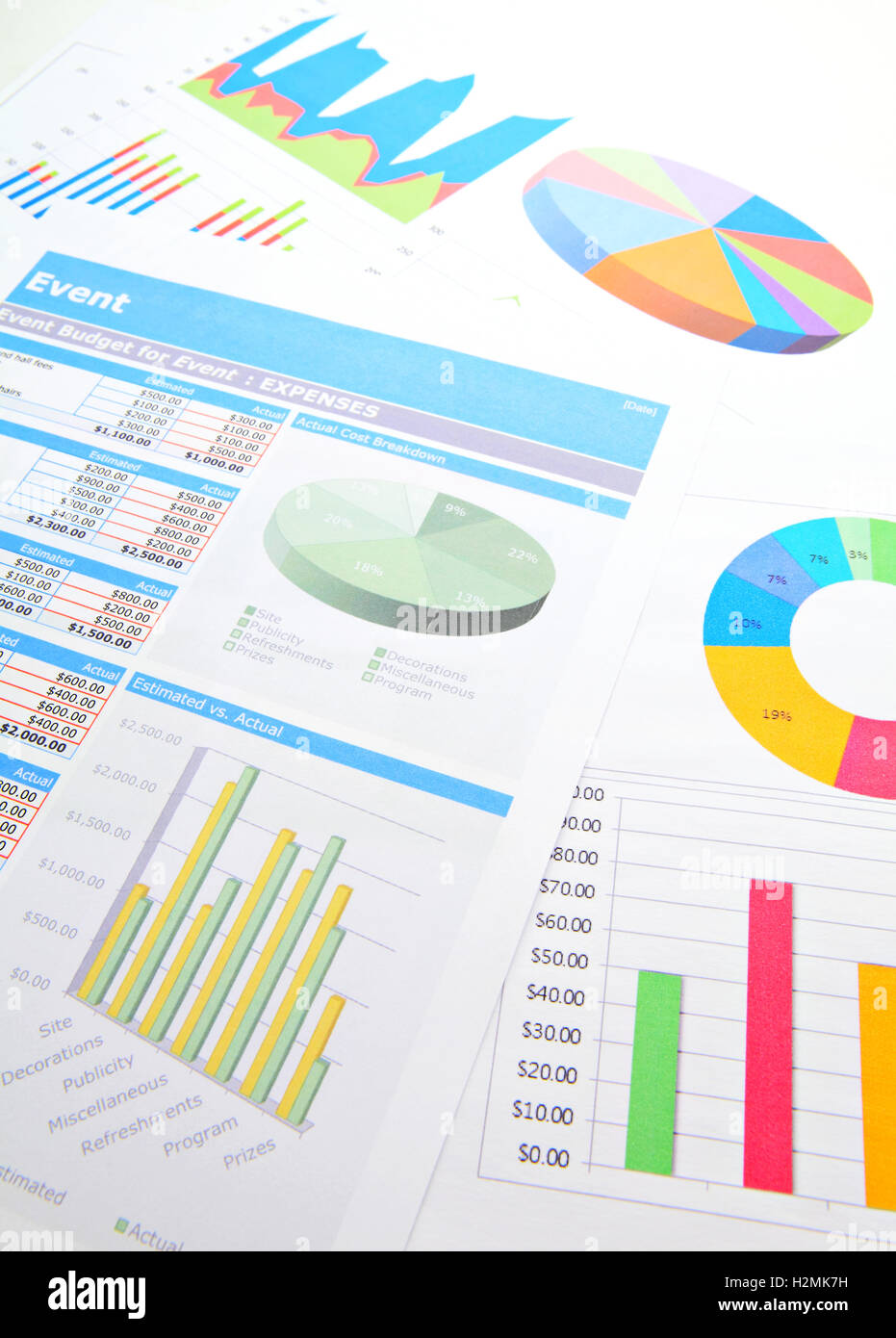 Graphic charts hi-res stock photography and images - Alamy