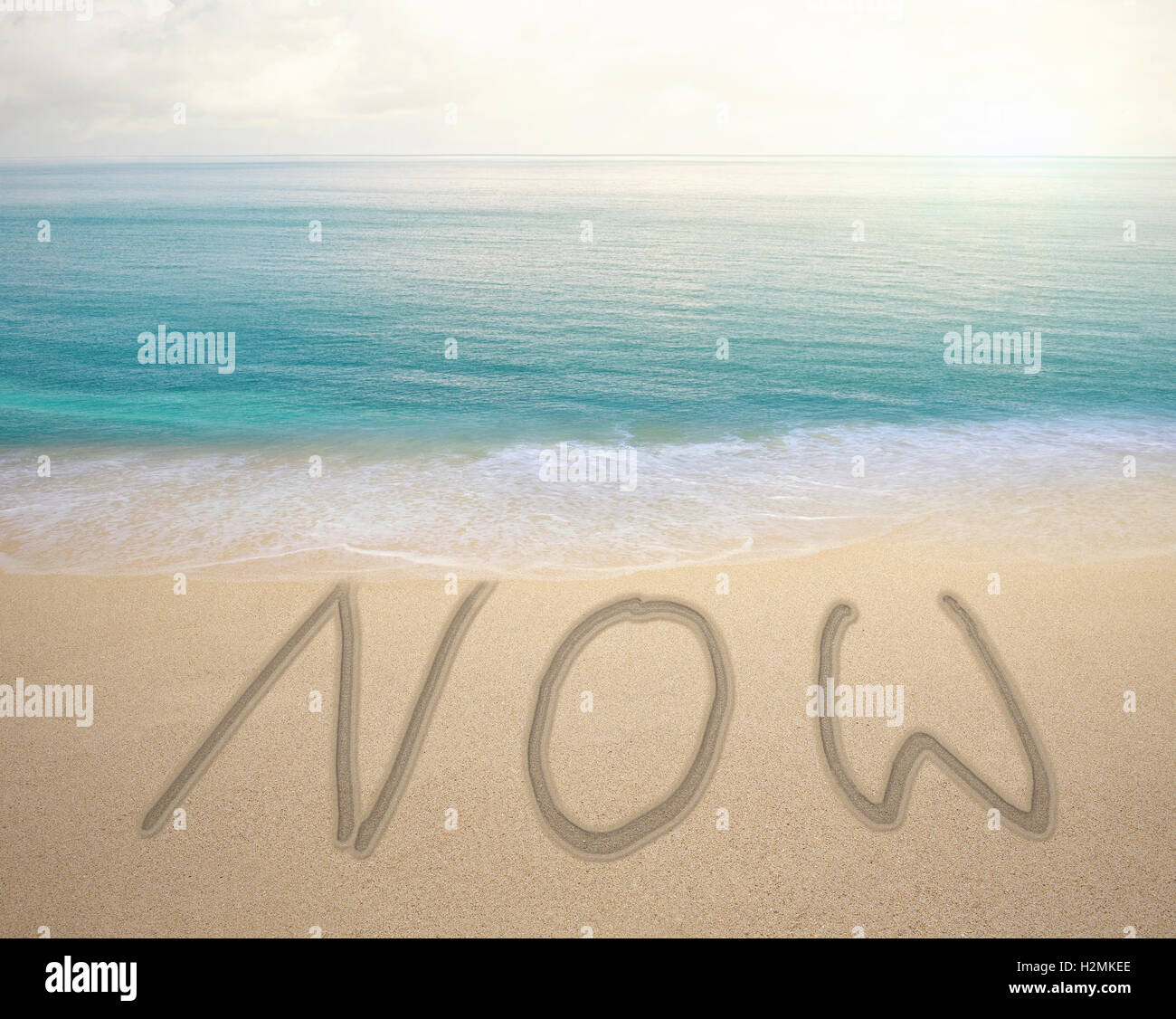 beach words of now Stock Photo - Alamy