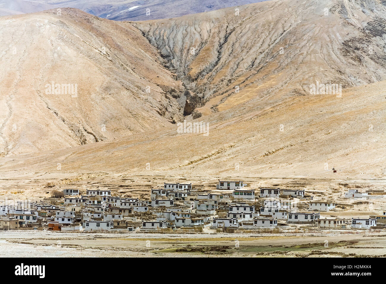 Jinka Village. Tibet, China Stock Photo - Alamy