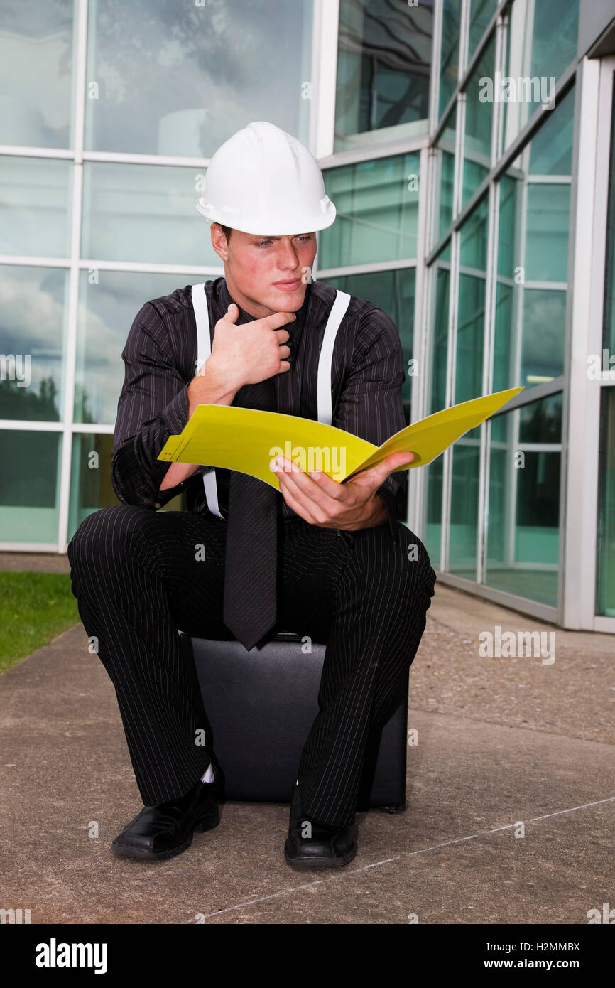 Inspector With File Stock Photo - Alamy