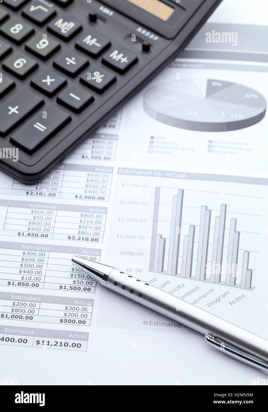 Charts and graphs hi-res stock photography and images - Alamy