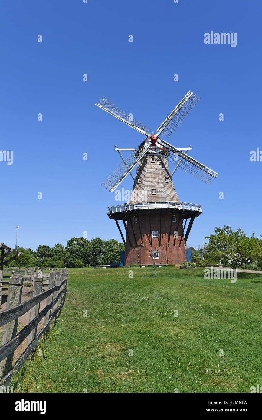 Holland michigan hi-res stock photography and images - Alamy