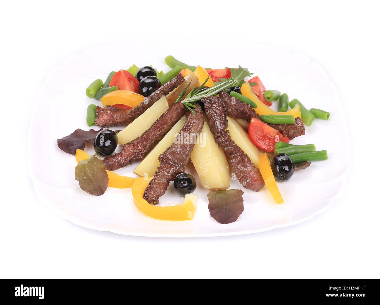 Salad with beef fillet and potatoes Stock Photo - Alamy