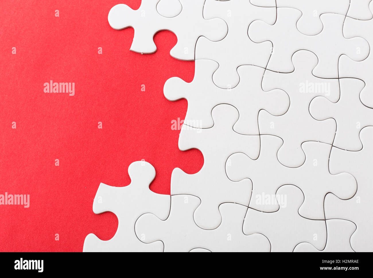 White part jigsaw puzzle hi-res stock photography and images - Alamy
