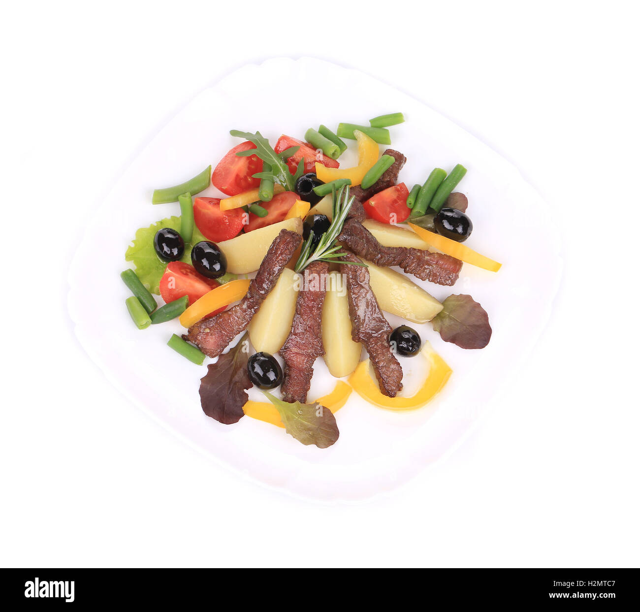 Salad with beef fillet and vegetables Stock Photo - Alamy