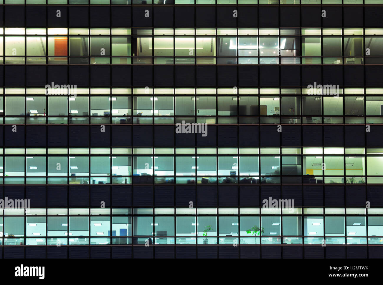 Office background night interior london hi-res stock photography and ...