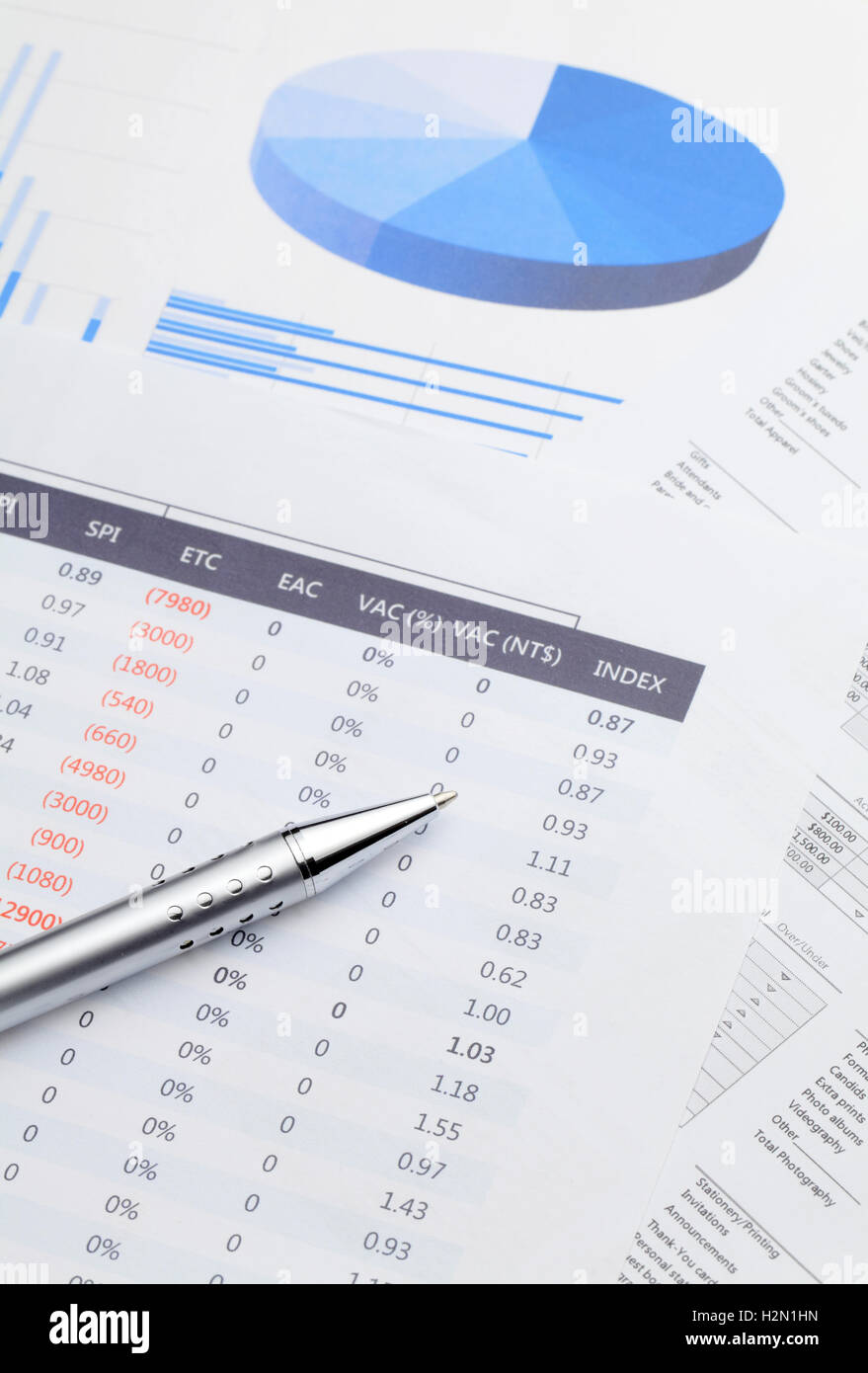 Data and graphical analysis Stock Photo - Alamy
