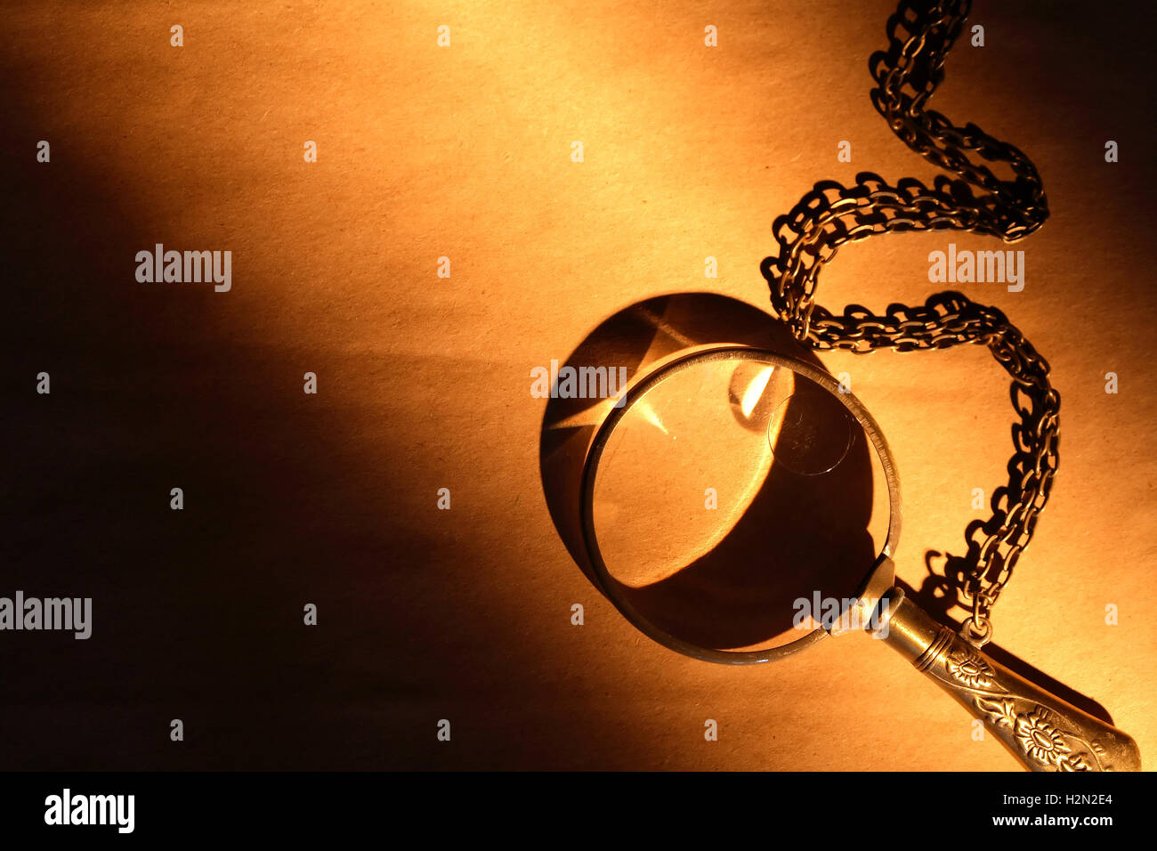 Magnifying device hi-res stock photography and images - Alamy