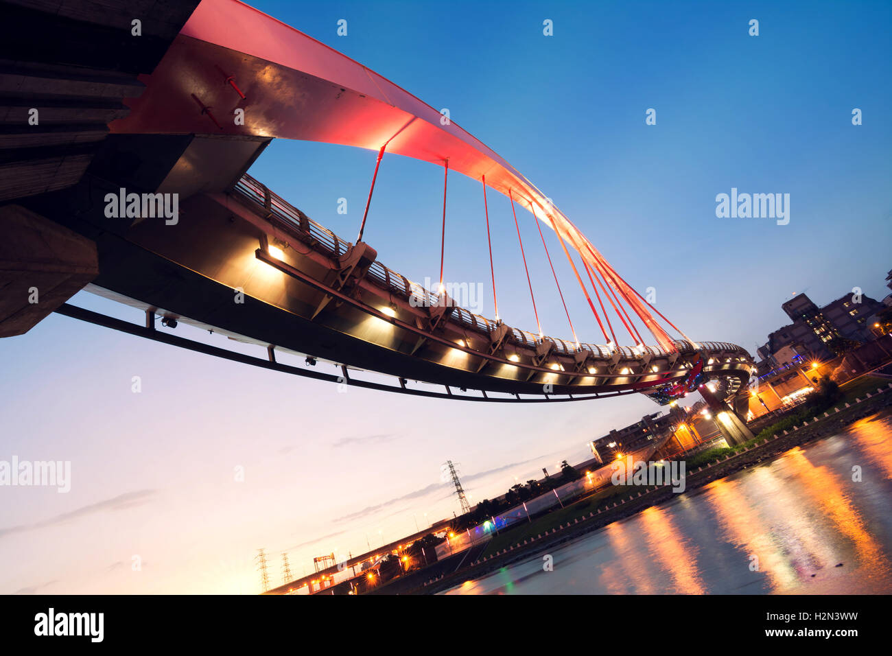City night scenery with beautiful bridge Stock Photo - Alamy
