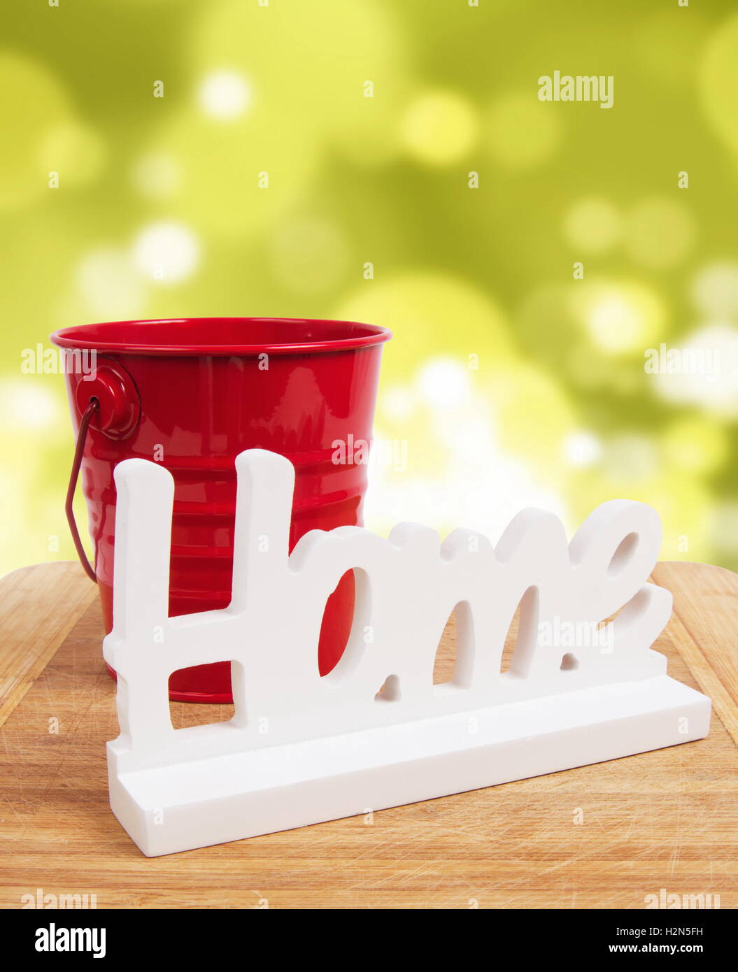 Bucket house hi-res stock photography and images - Alamy