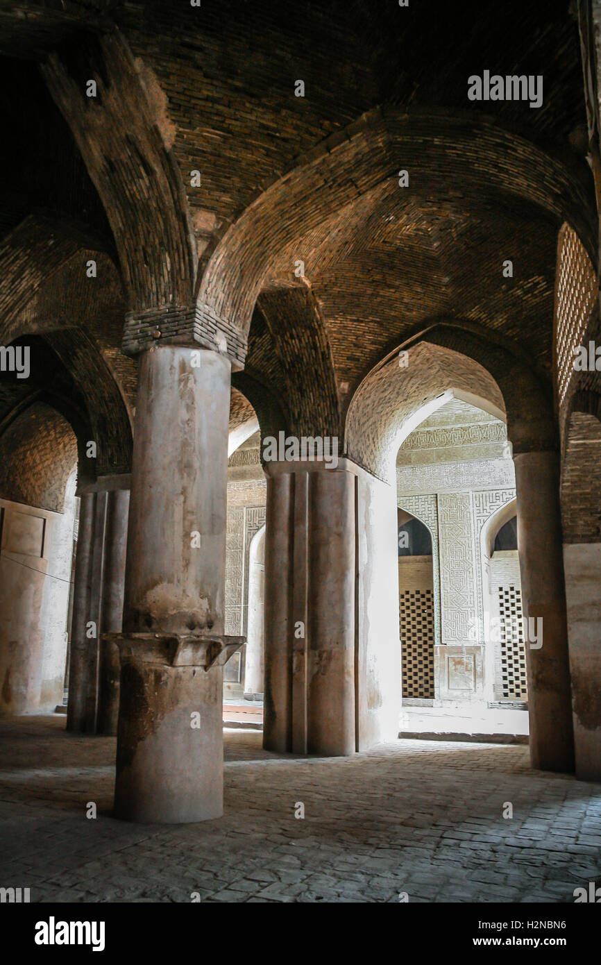 Historical islamic construction arches ancient hi-res stock photography ...