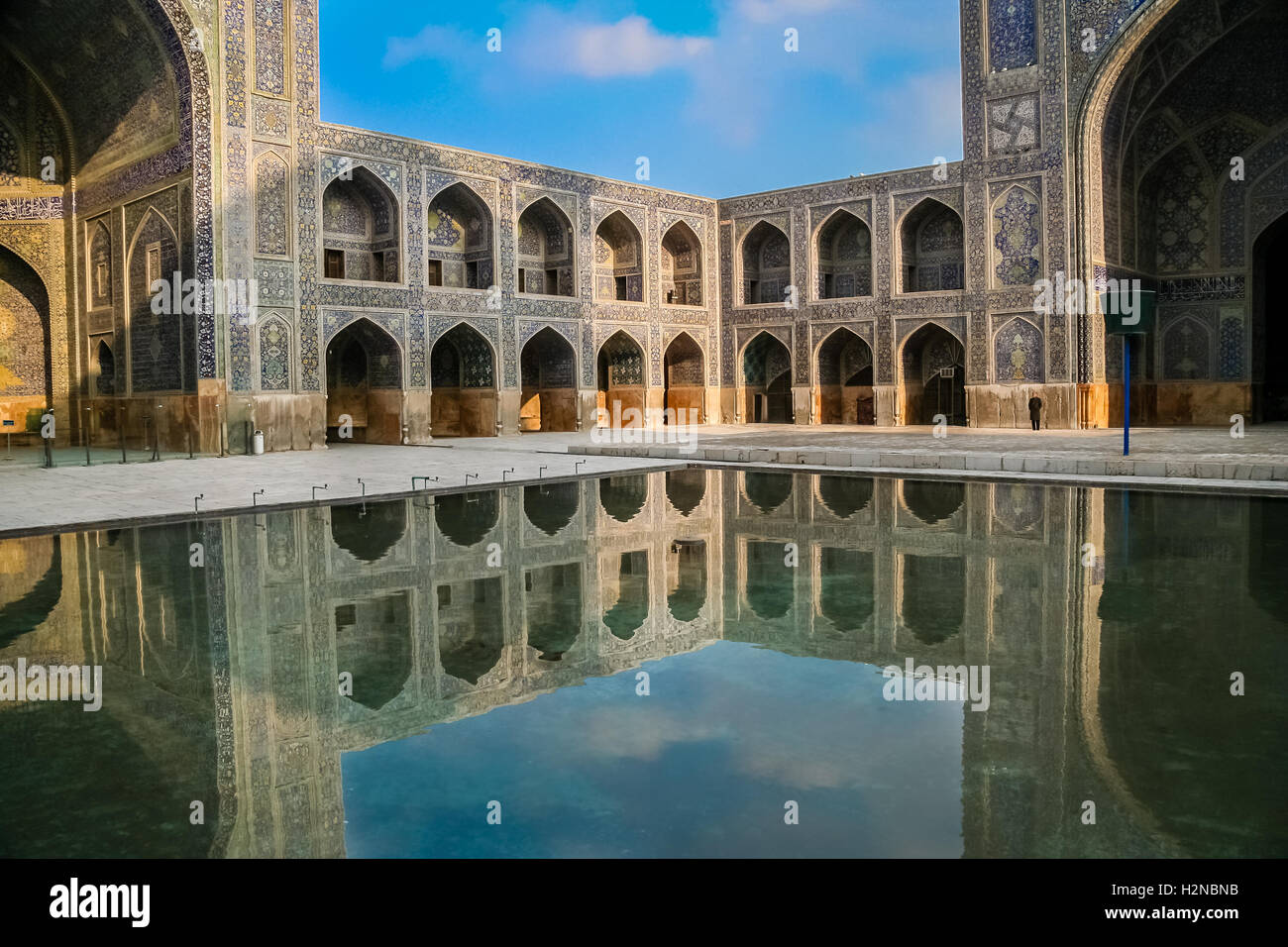 Courtyard of the Friday mosque in Isfahan, Iran Stock Photo - Alamy