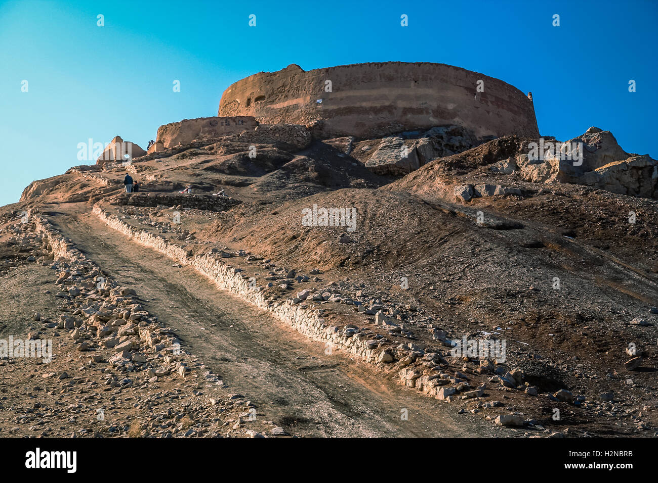 Towers of silence – old zoroastrian burial sites in Yazd, Iran Stock ...