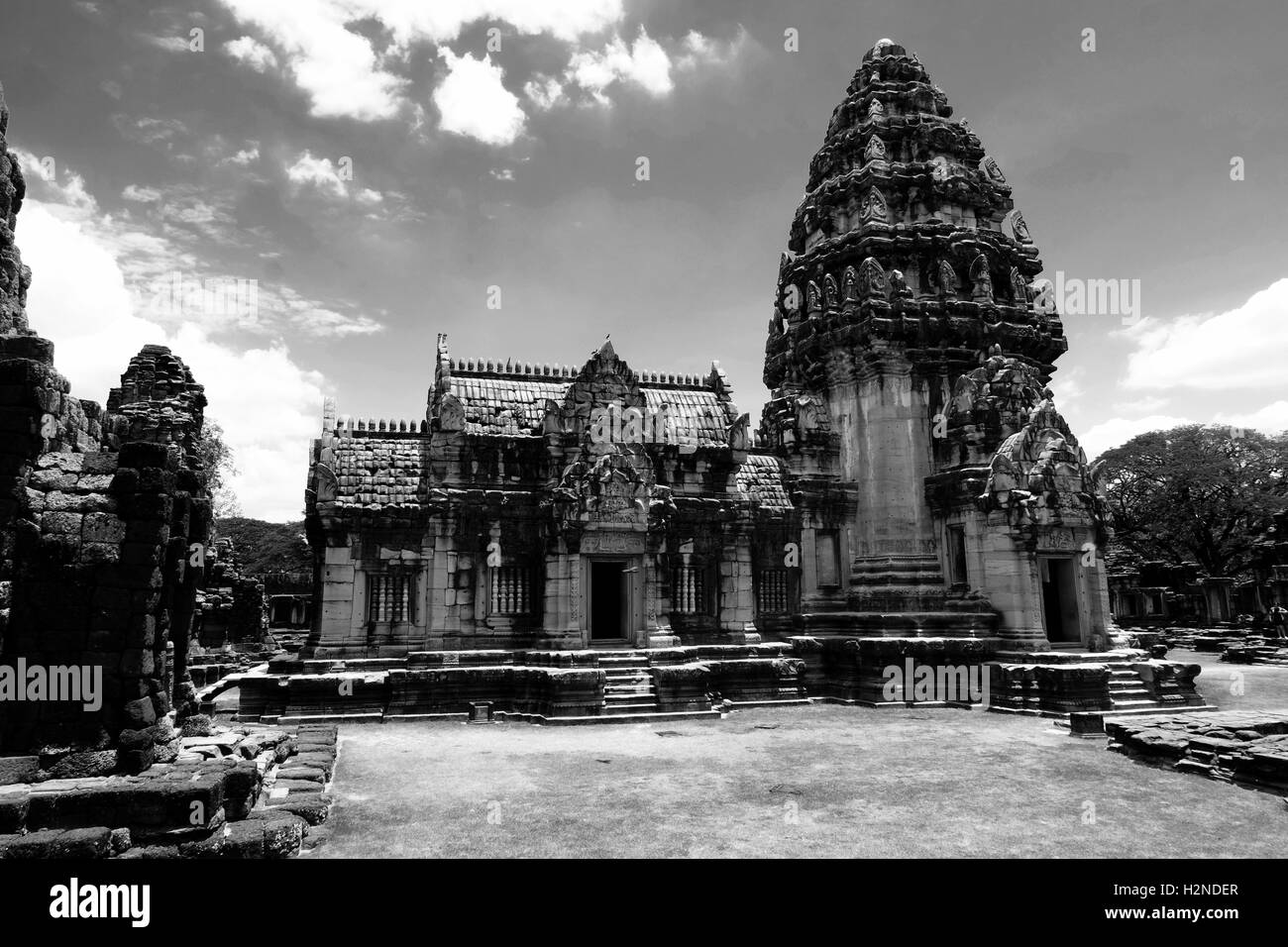 Phimai temple hi-res stock photography and images - Alamy