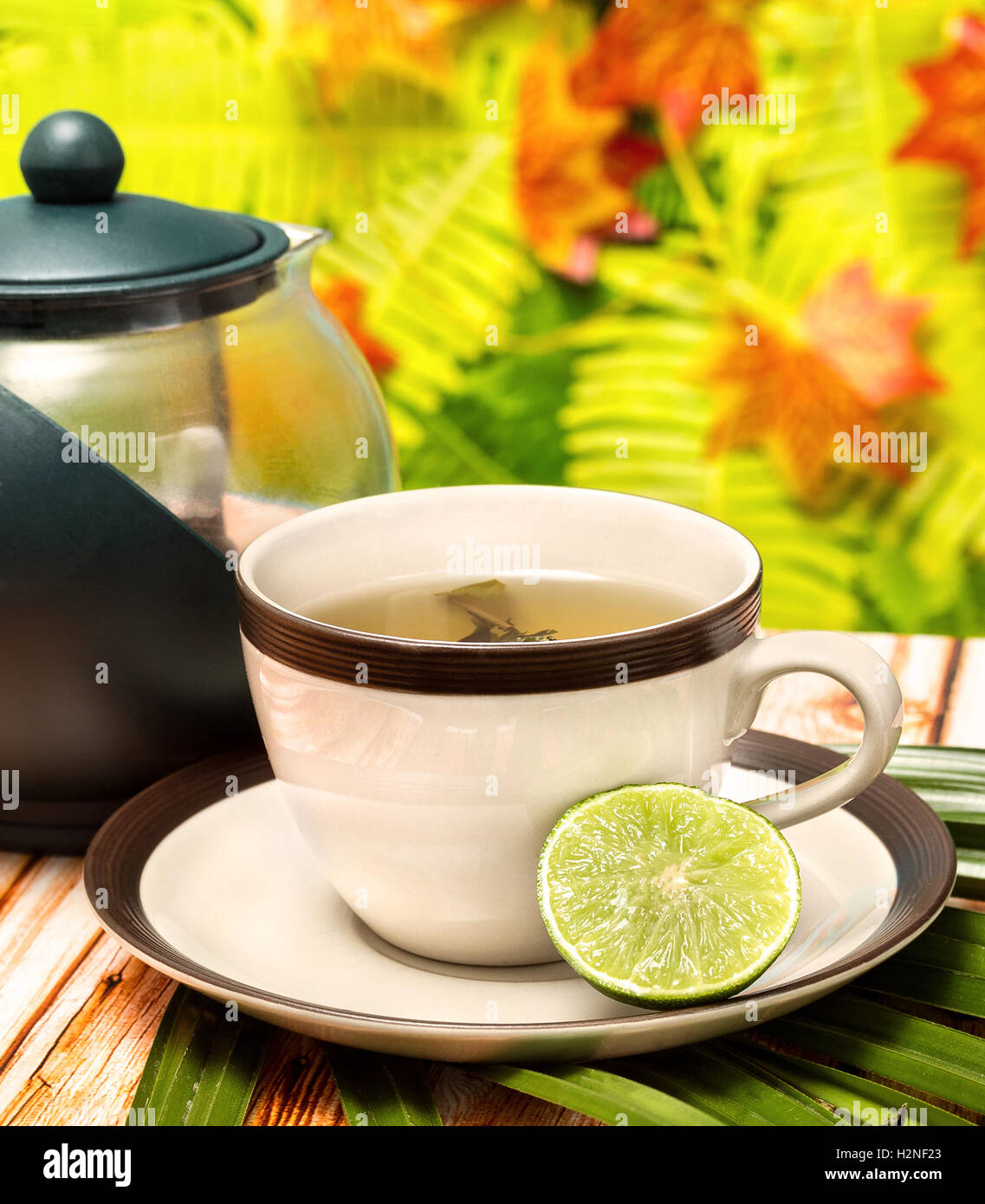 Refresh refreshing refreshed refreshment hi-res stock photography and ...