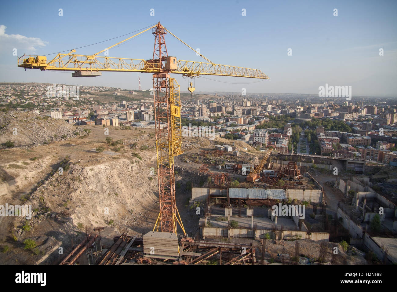 Color image of a crane on a construction site Stock Photo - Alamy