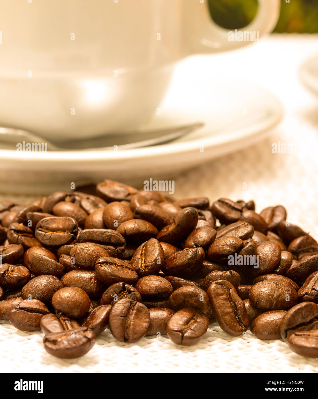 Coffee beans cafe indicating hi-res stock photography and images - Alamy
