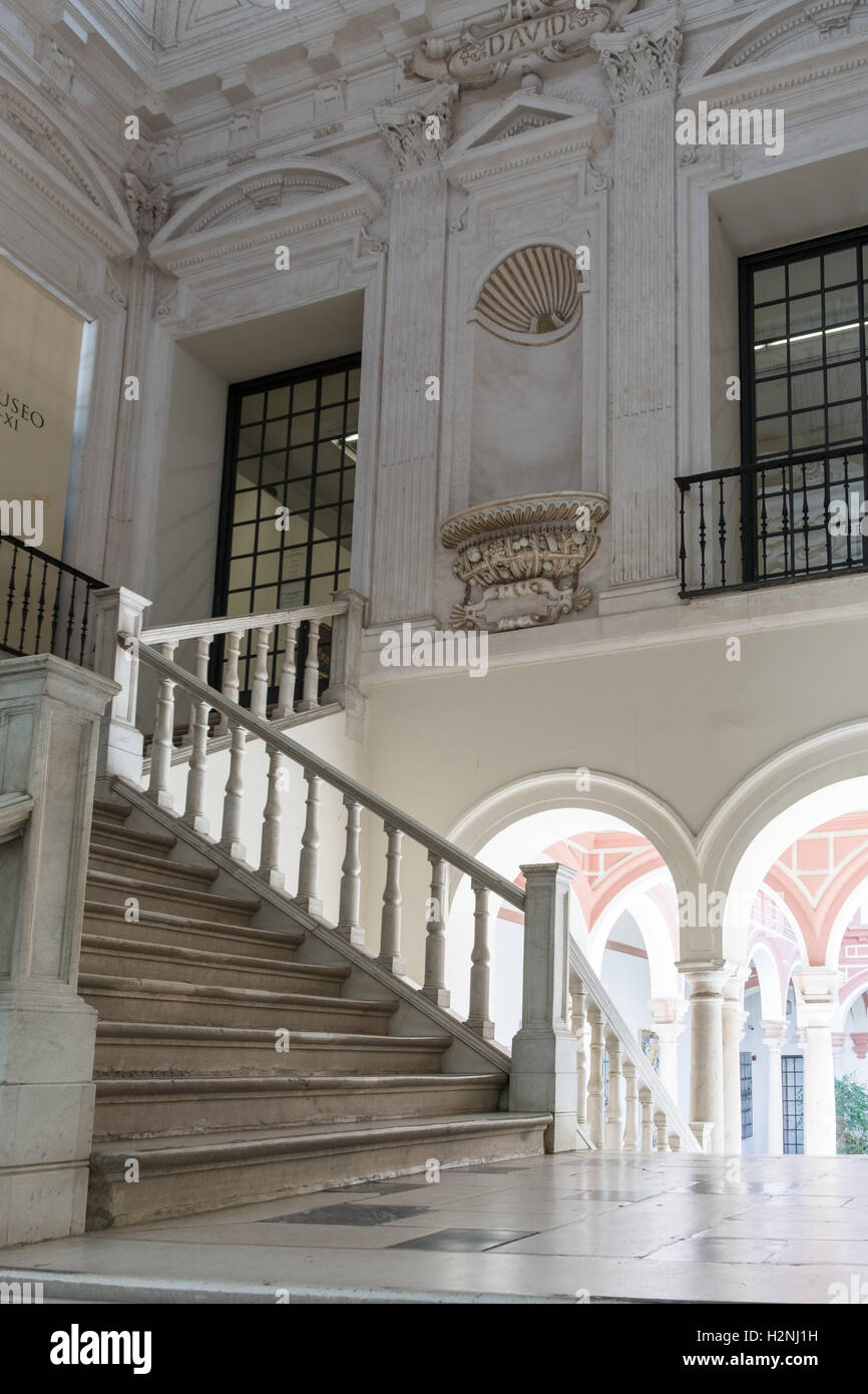 Internal facade hi-res stock photography and images - Alamy