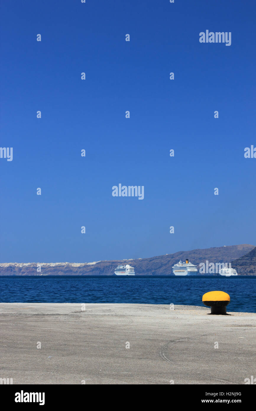 The Athinios harbor of Santorini island Stock Photo - Alamy