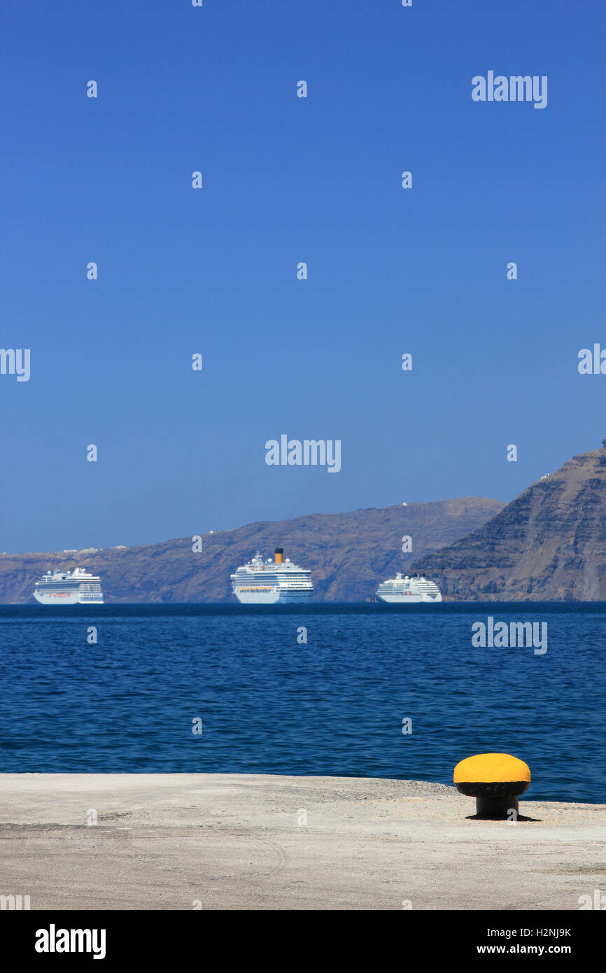 The Athinios harbor of Santorini island Stock Photo - Alamy