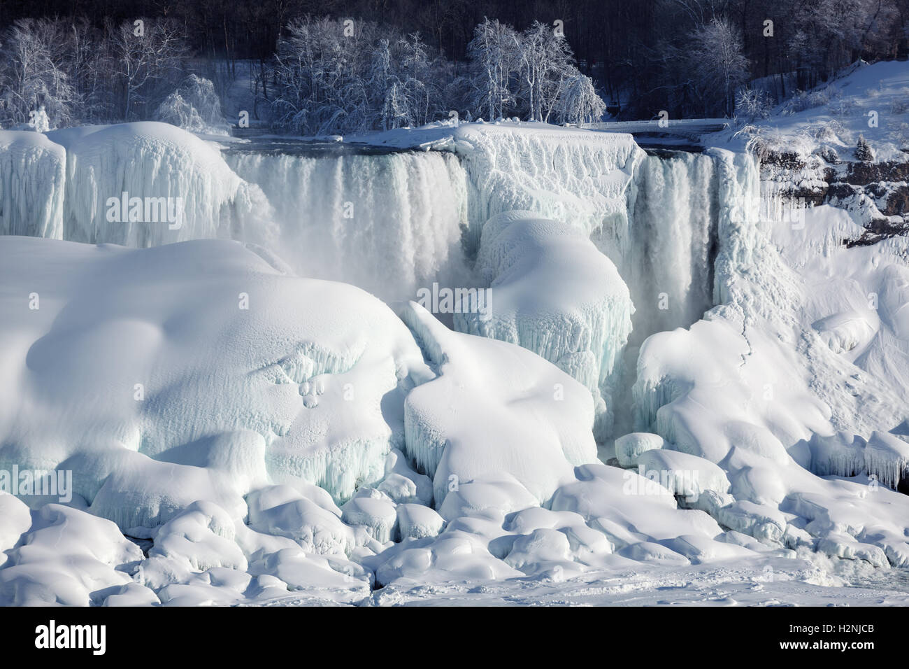 Ice Build Up High Resolution Stock Photography and Images - Alamy