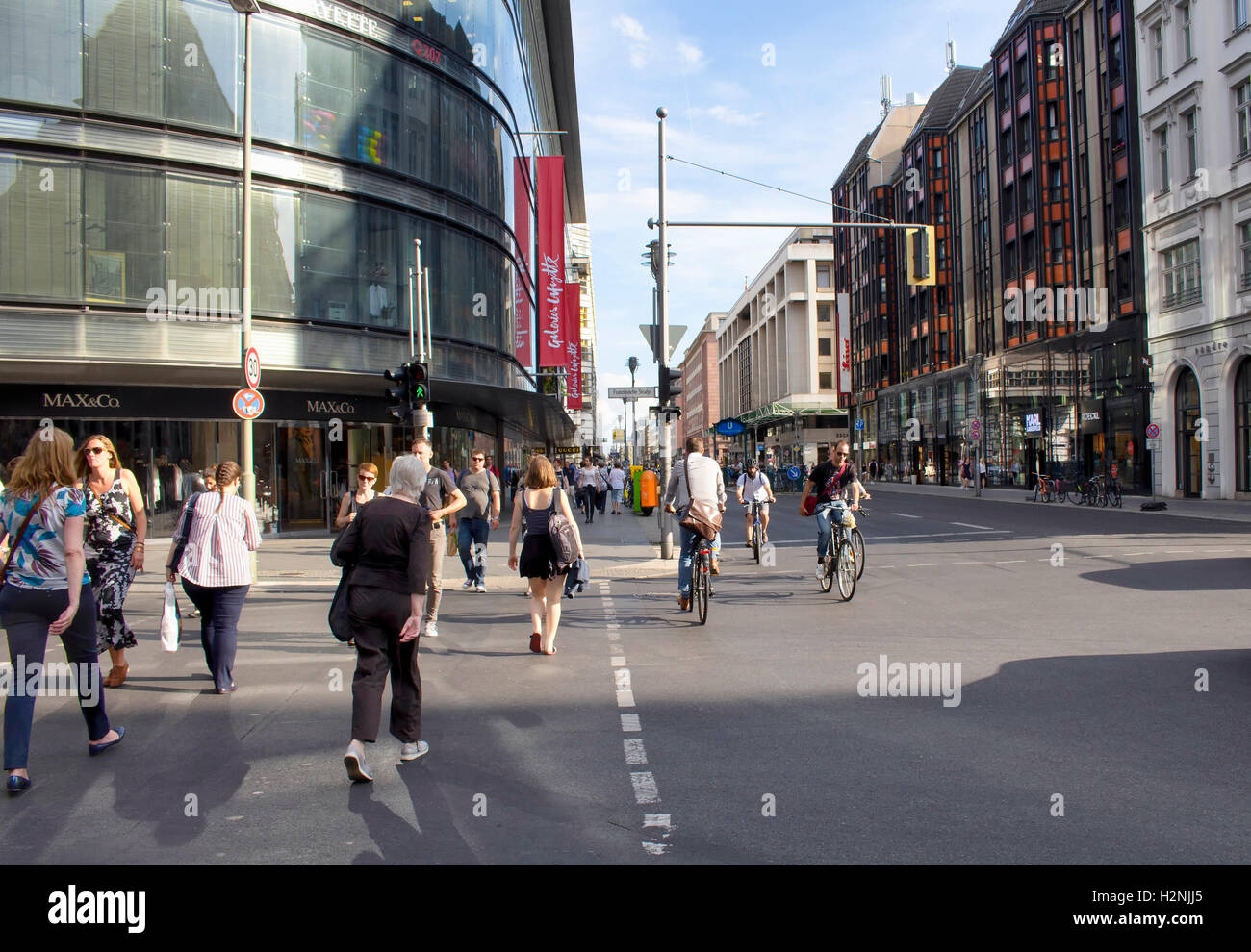 Place where pedestrians cross street hi-res stock photography and ...