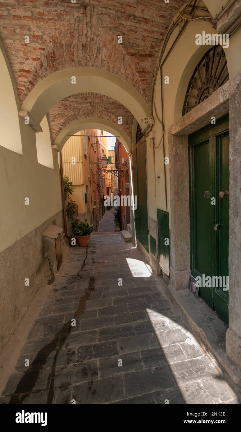 An example of the narrow walkways that are typical of Mediterranean ...