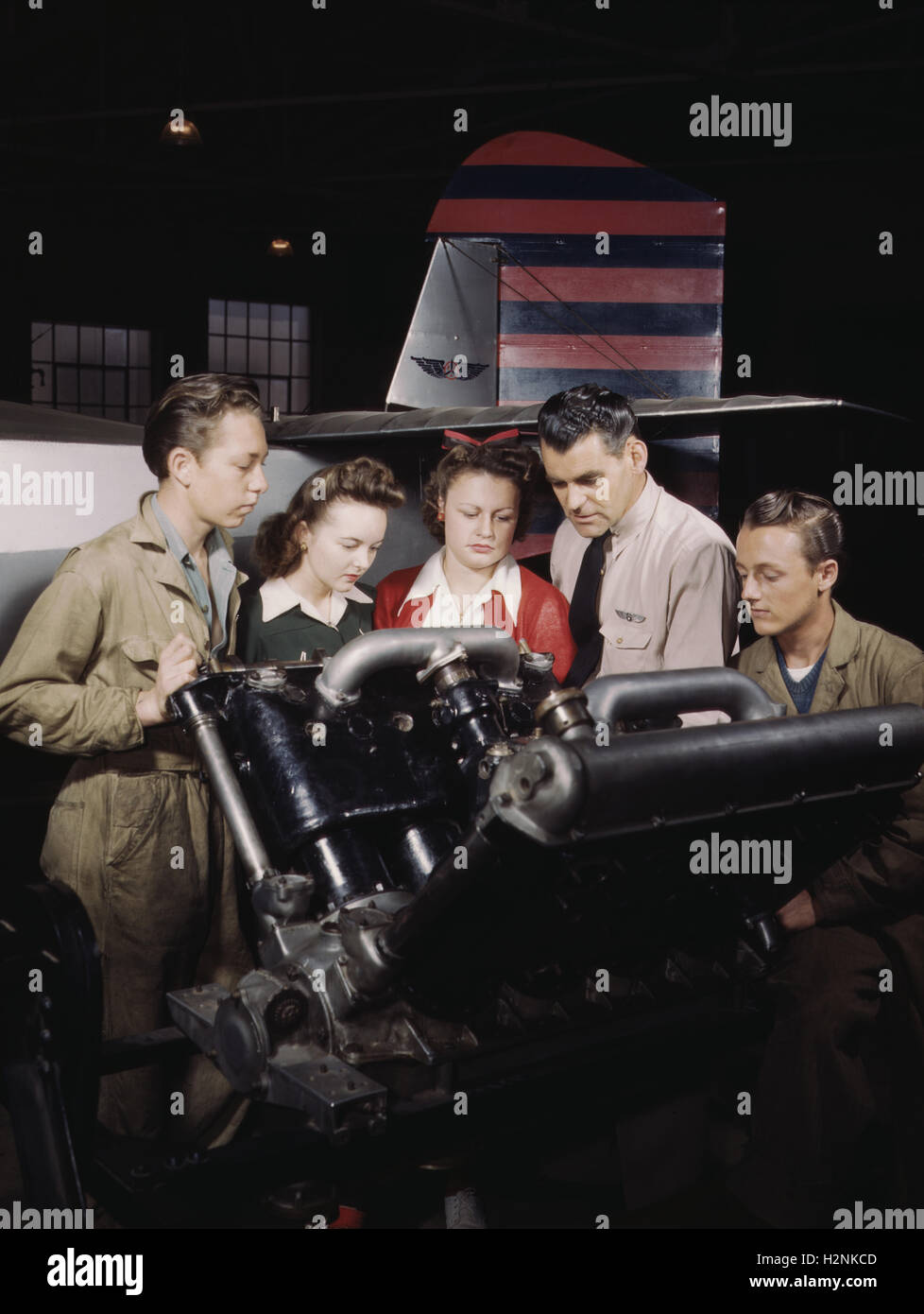 1940s high school students hi-res stock photography and images - Alamy