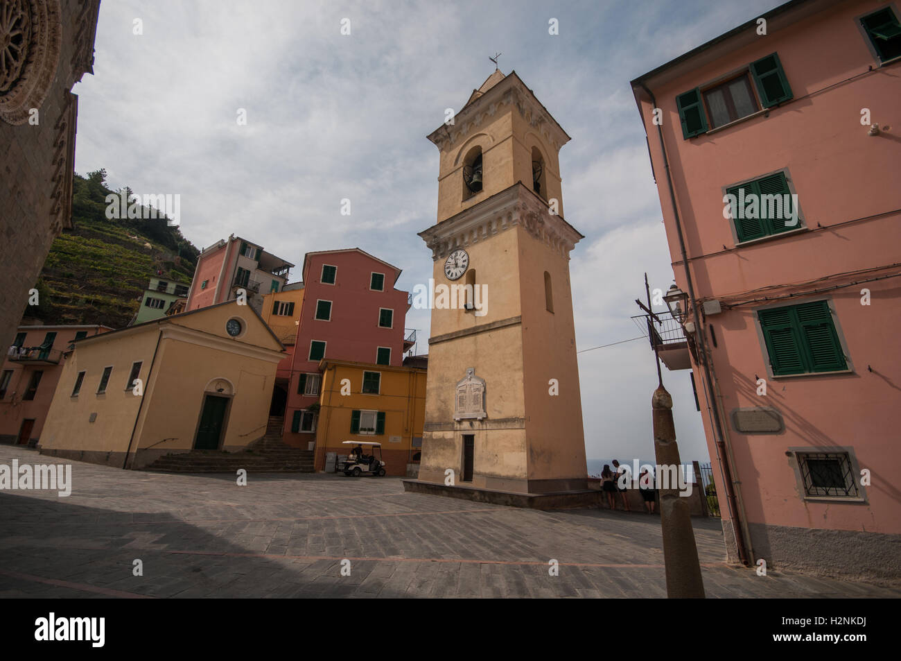 The main square in Manarola, Piazza Papa Innocenzo, Manarola, Cinque ...
