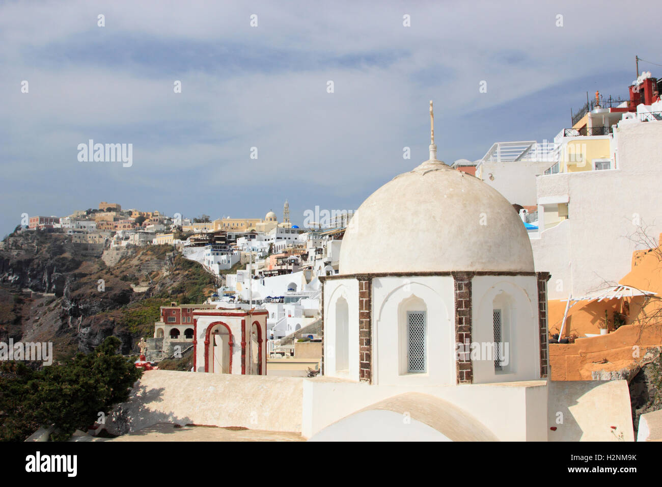 Overview on Oia on the island of Santorini in Greece Stock Photo - Alamy