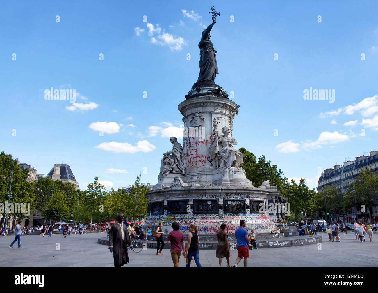Republic square paris france hi-res stock photography and images - Alamy