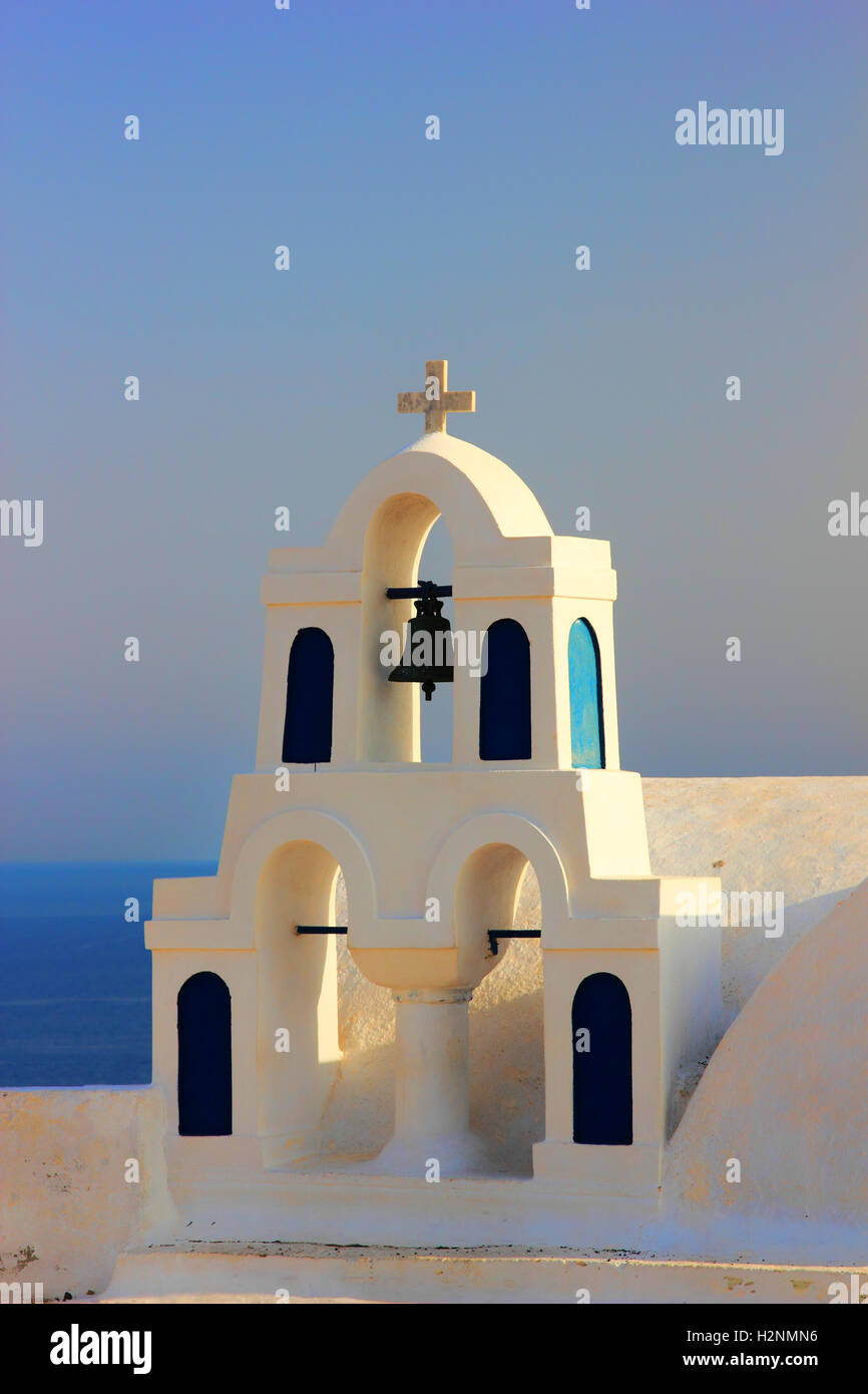 Traditional Greek white church arch in village Oia of Cyclades Island ...