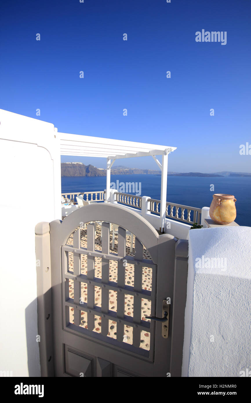 Gate to the sea - Santorini island Stock Photo - Alamy