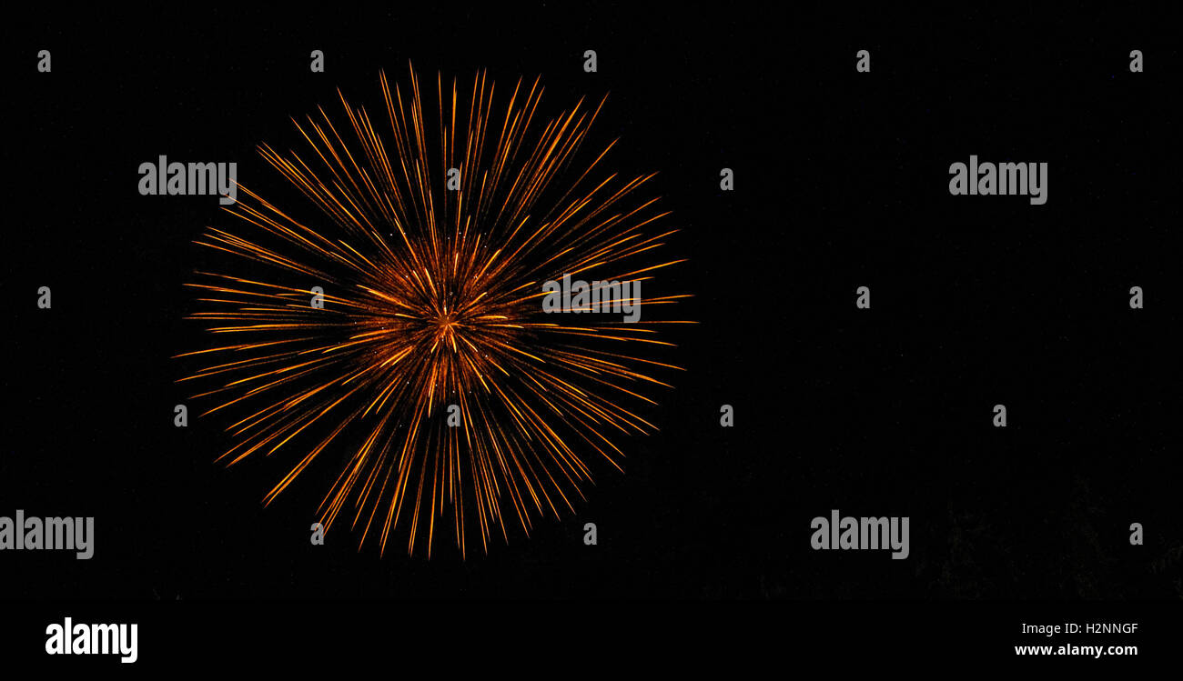 Loud fireworks hi-res stock photography and images - Alamy
