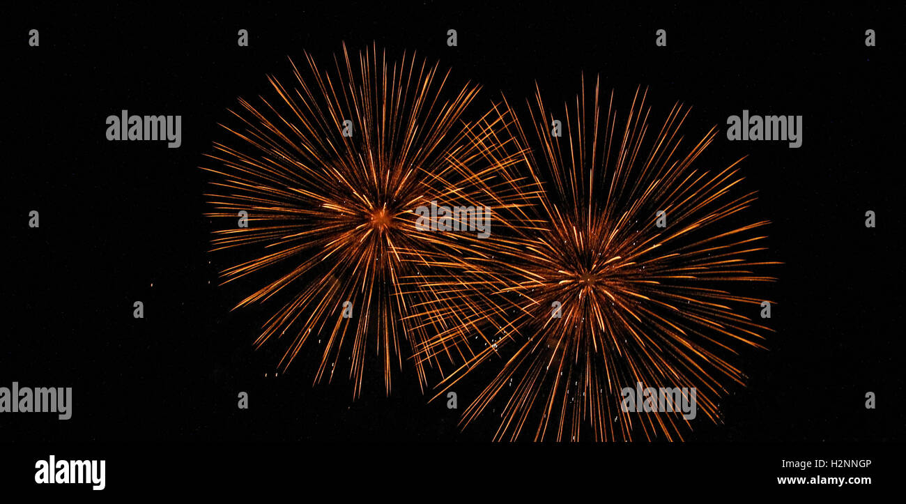 Loud fireworks hi-res stock photography and images - Alamy