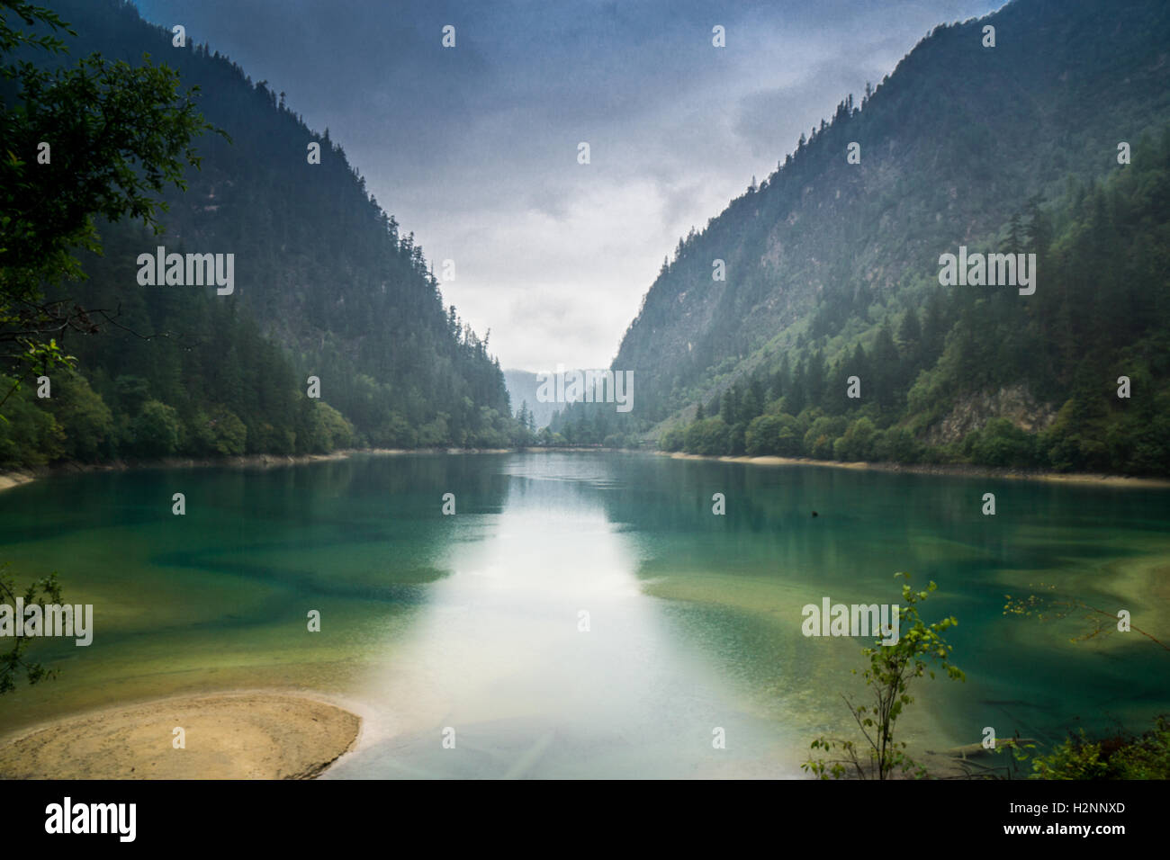 The panda lake hi-res stock photography and images - Alamy