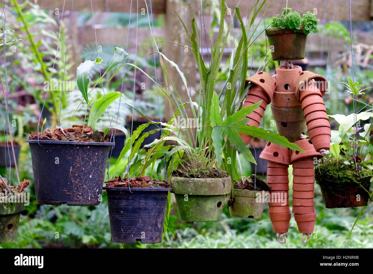 Structure of pots hi-res stock photography and images - Alamy